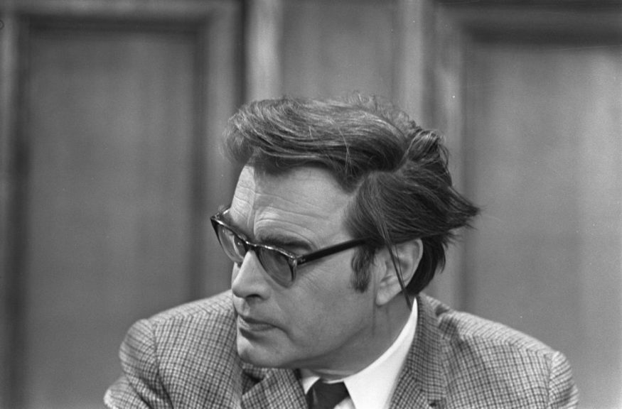 Tzum | Recensie: Godfried Bomans – In alle ernst - Tzum