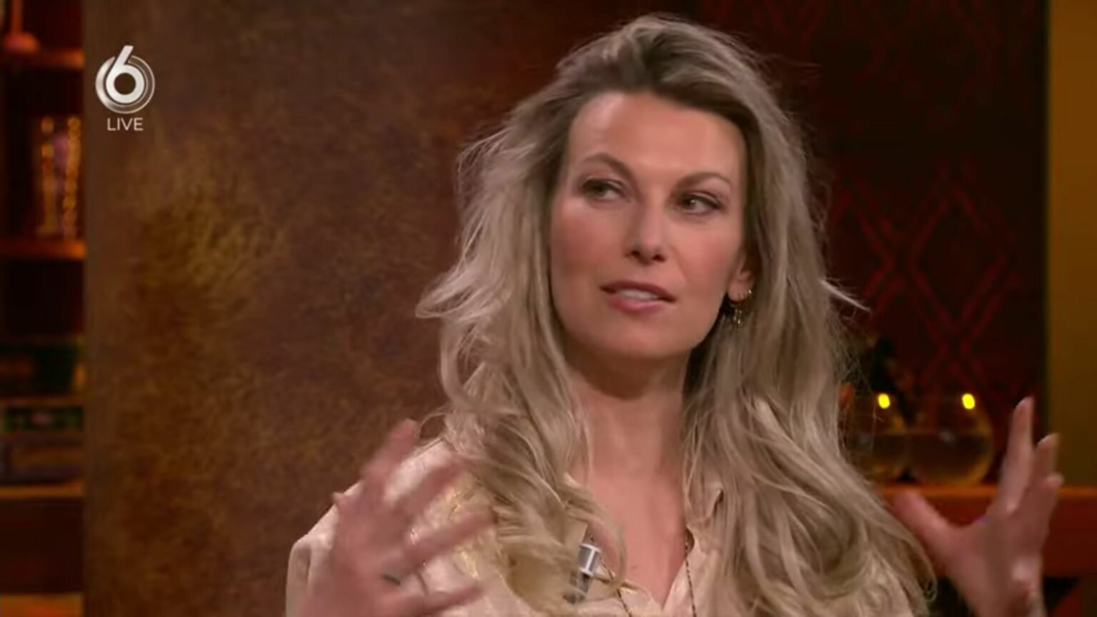 Tzum | Nieuws: Literatuur verliest in bestsellerlijst; Susan Smit ...