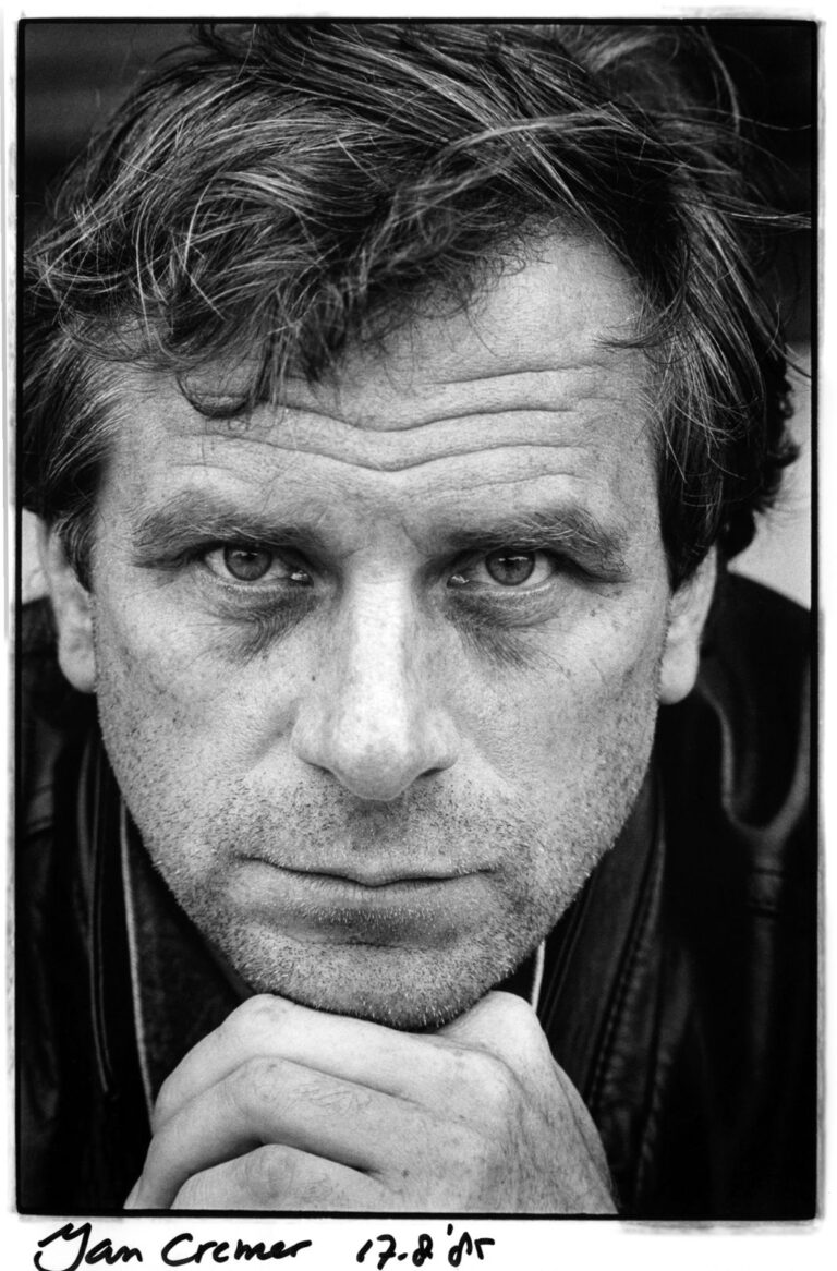 Tzum | Interview | Jan Cremer in 1978: 'Een schrijver zegt wel eens iets wat niet waar is en ...