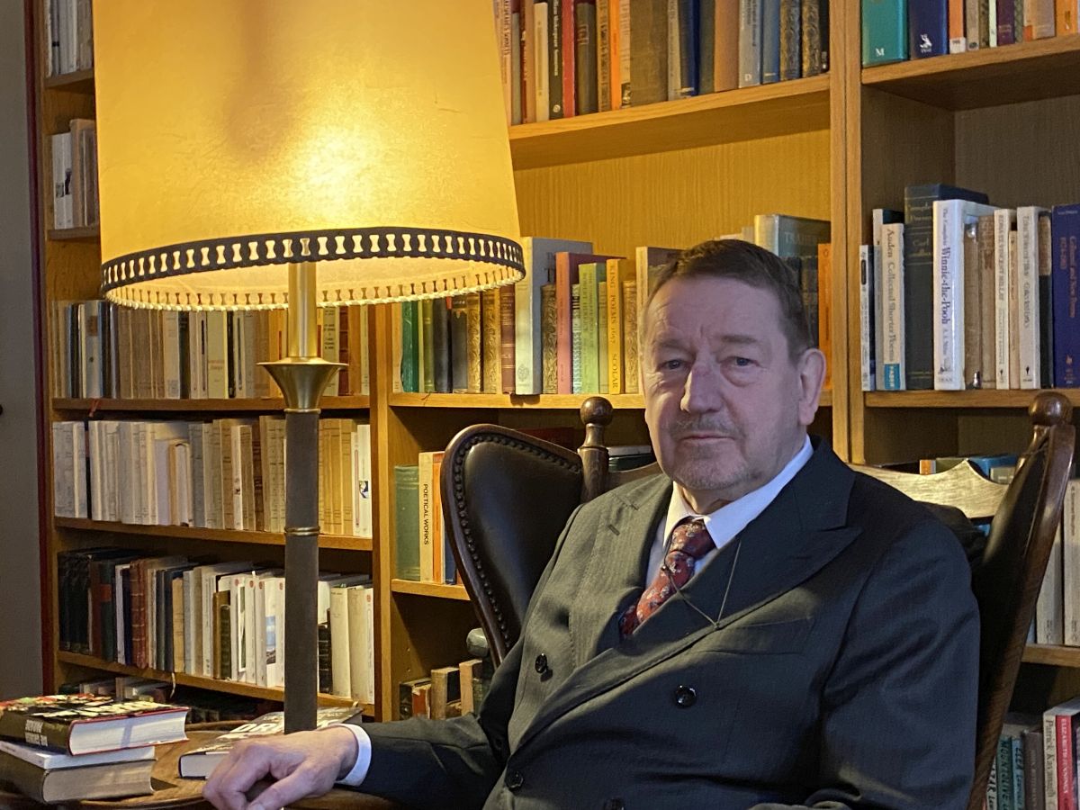 Tzum | Interview: Jean Pierre Rawie - 'Poëzie kent geen wonderkinderen ...