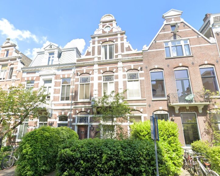 Tzum | Nieuws: Voormalig woonhuis van Marga Minco gekraakt - Tzum