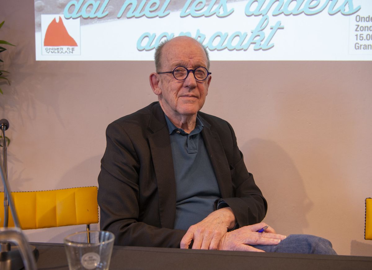 Tzum | Nieuws: Kees 't Hart schaamt zich voor zijn recensie over Aan ...